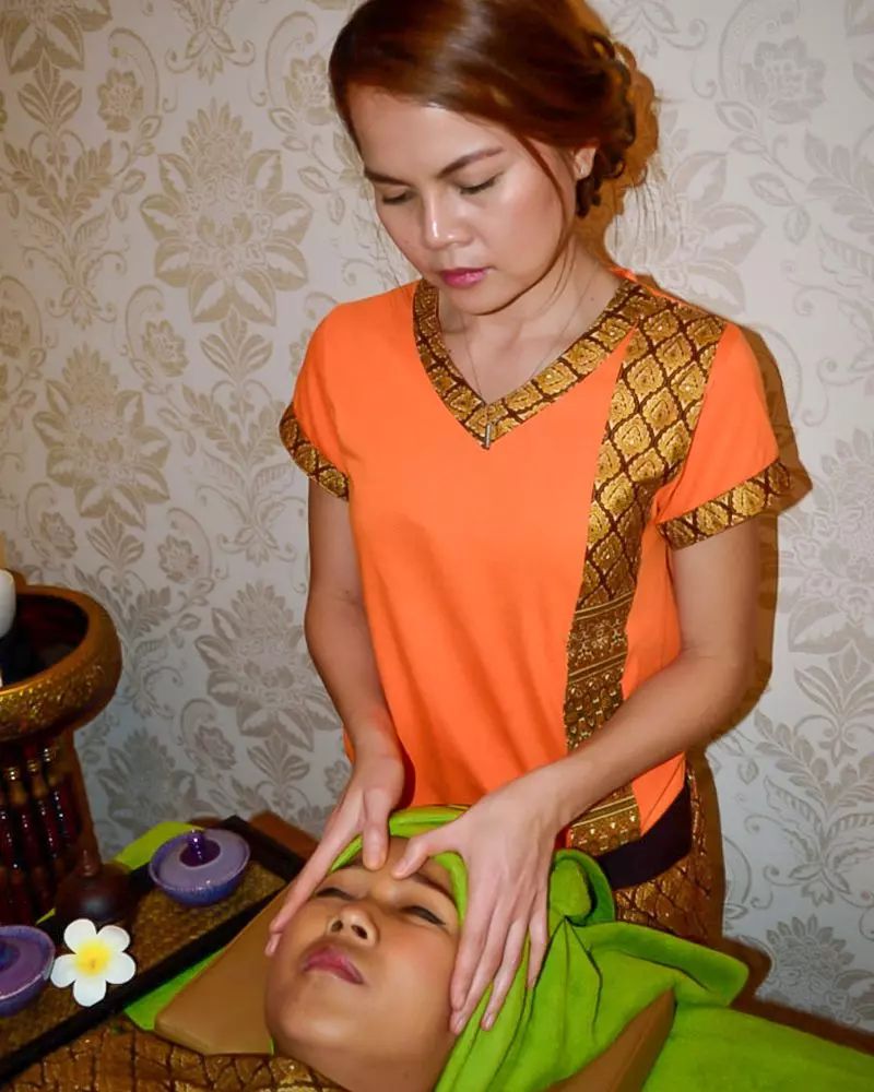 Unsere Massagen und Angebote - Tawan Spa & Thai Massage Hamburg